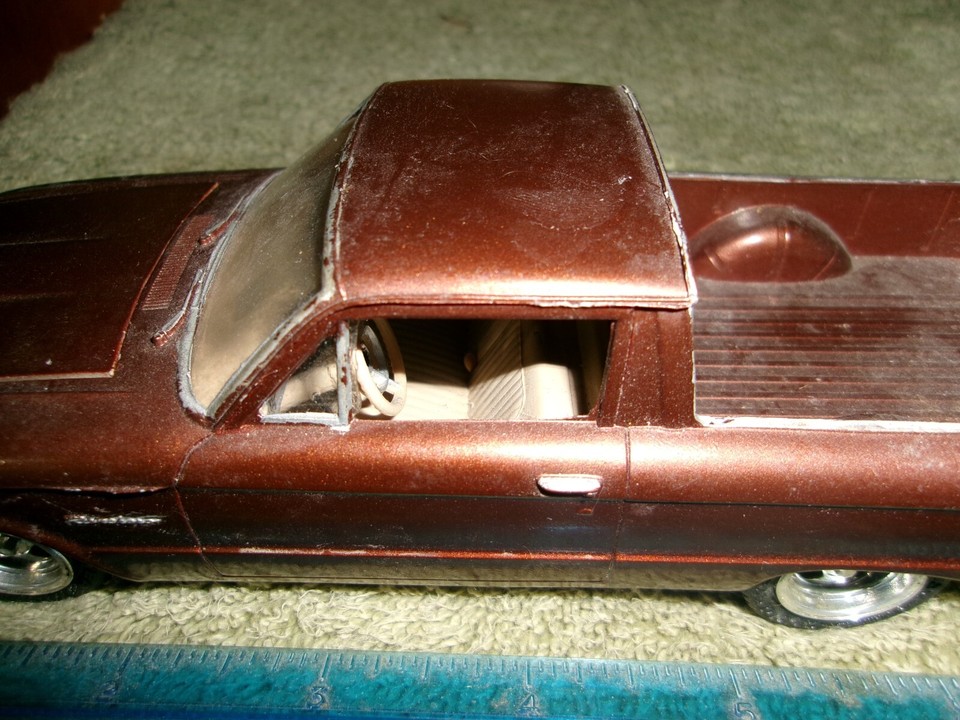 Vintage AMT, 1:25 '61 Ford Falcon/Ranchero Nice Built Model Car,Brown ...