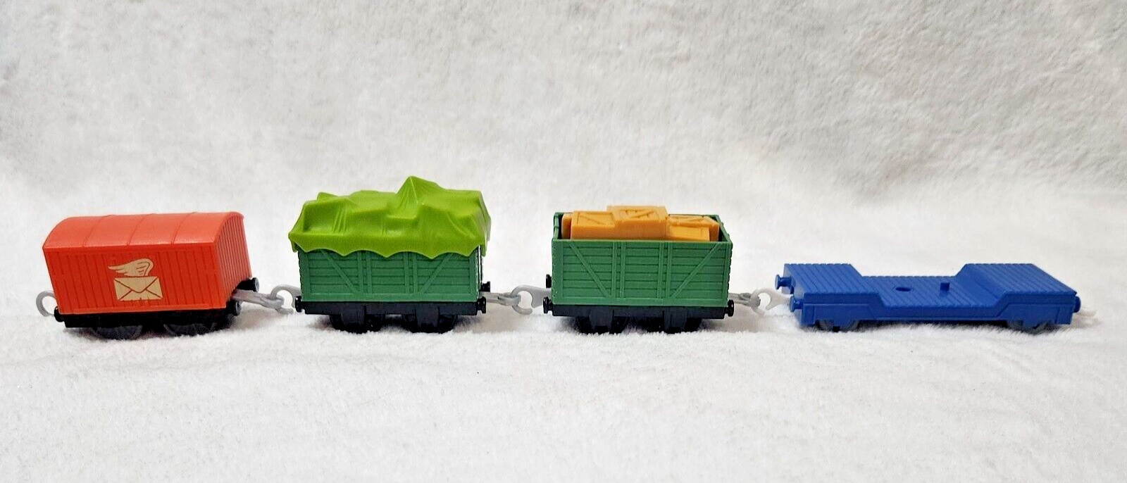 Thomas & Friends Trackmaster (4) Railway Train Cars Mail Boxcar Wagons ...