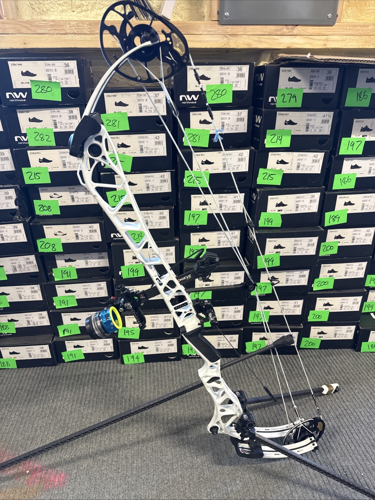 Mathews Title 40 Gen 2 Archery 3d Bow Loaded Axcel Hamskea E-tac ...