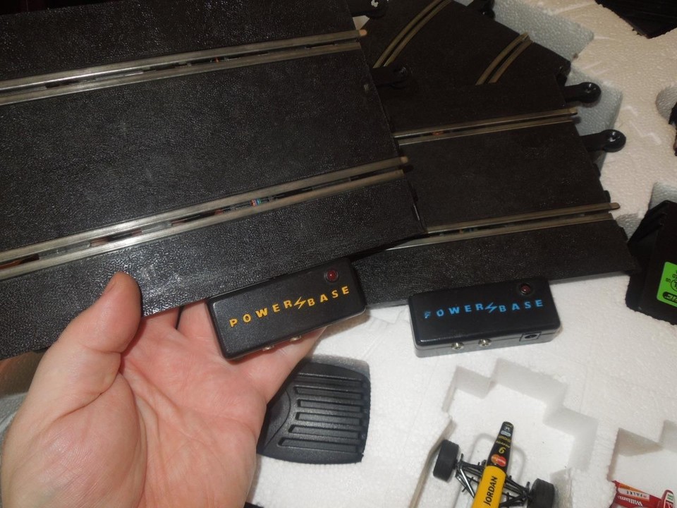 Scalextric Formula One Jordan Honda F1/Williams FW20 Slot C1035T Car ...