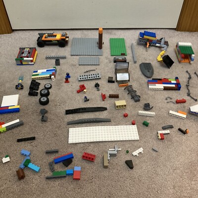 LEGO MISCELANIOUS LOT POLICE PIECES AND EXTREME PIECES | eBay