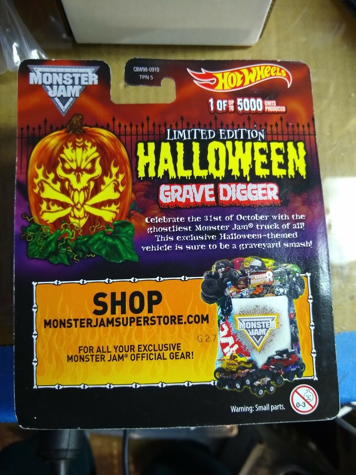 Hot Wheels Monster Jam Truck 1/64 Diecast Halloween Grave digger Rare ...