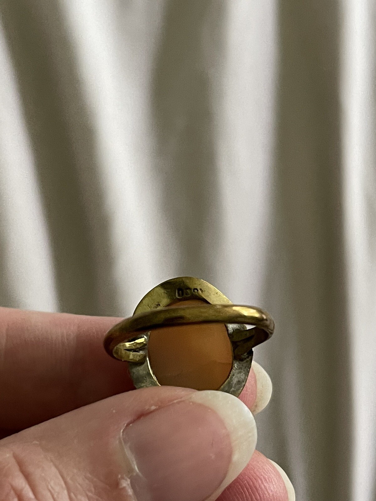 Signed Vintage Women’s Side Profile Ring - Gem