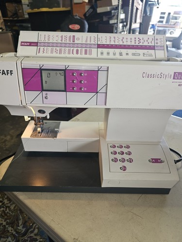 PFAFF Classic Style Quilt Sewing Machine Powers On Untested W ...