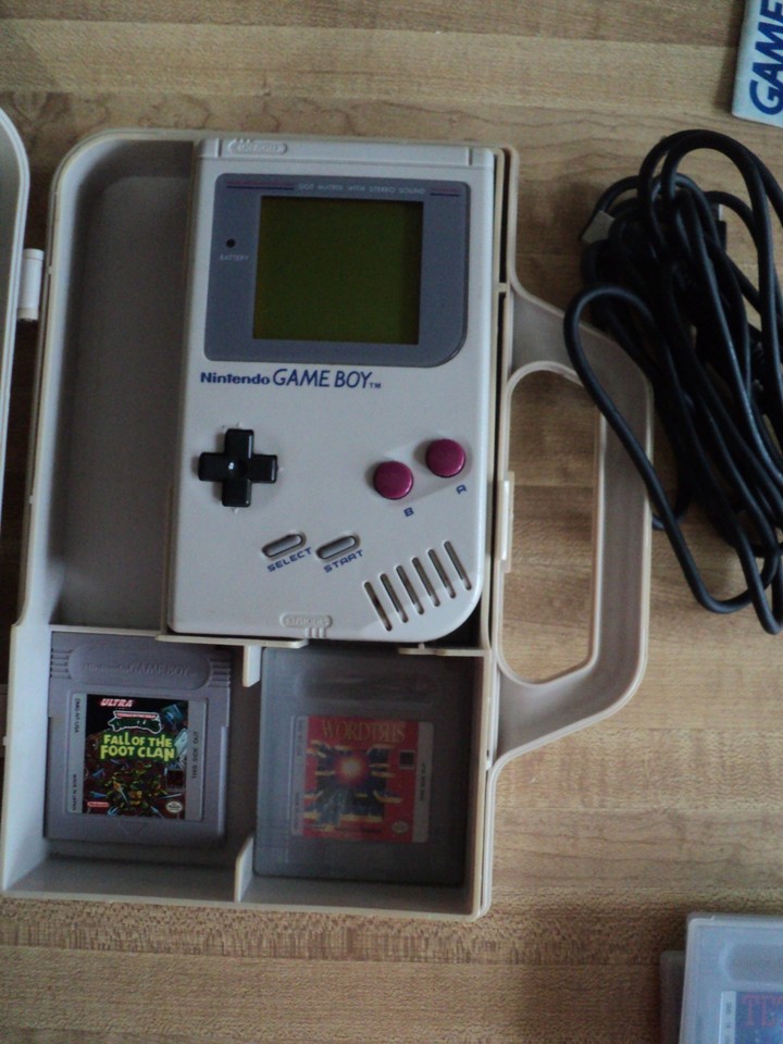 Nintendo Game Boy Handheld System Console With 10 Games in Original ...