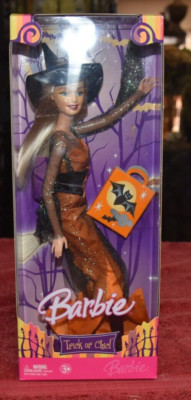 Barbie HALLOWEEN TRICK OR CHIC BARBIE Doll 2006 | eBay