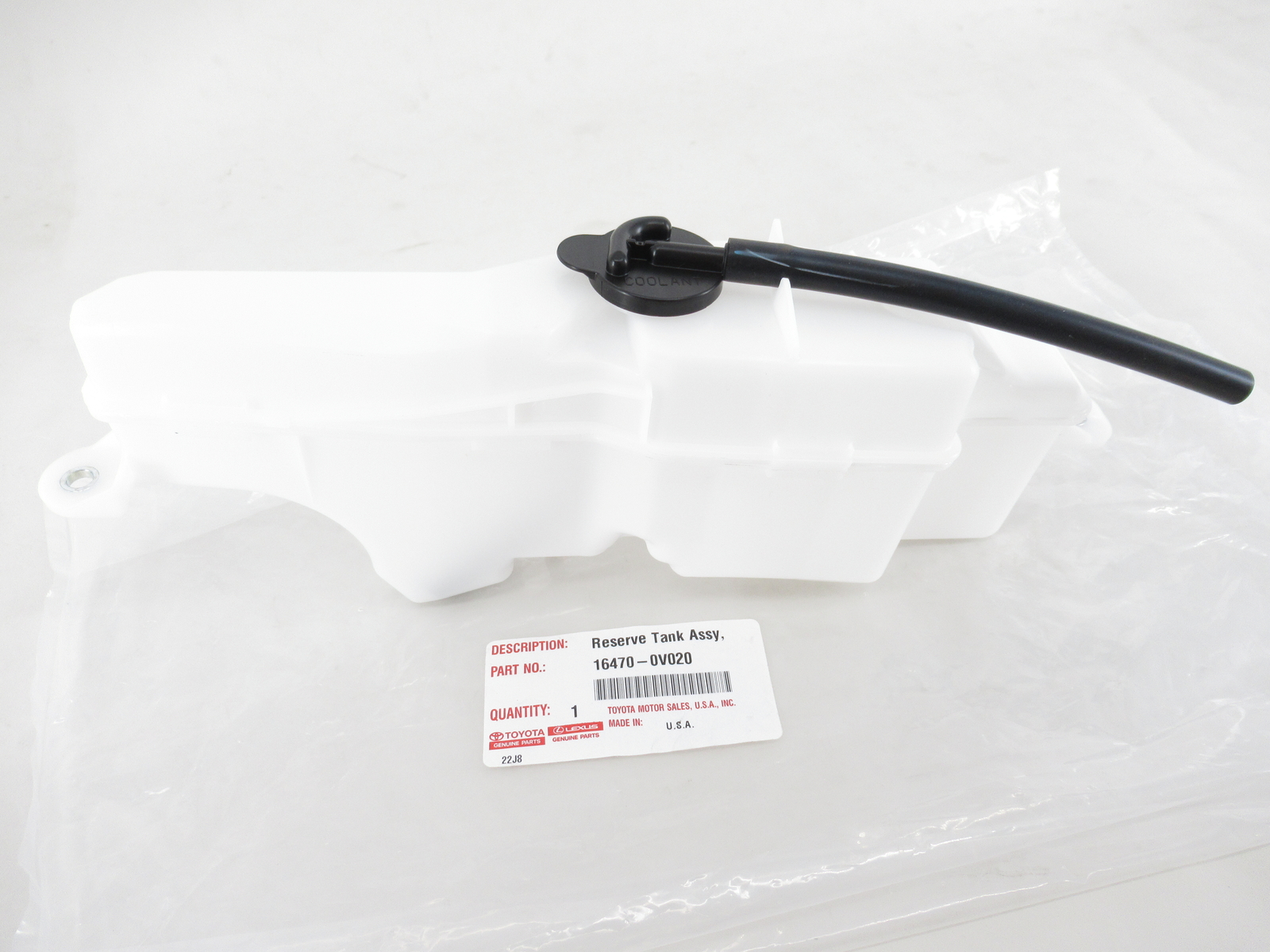 Genuine OEM Toyota Lexus 16470-0V020 Coolant Reservoir Expansion Tank ...
