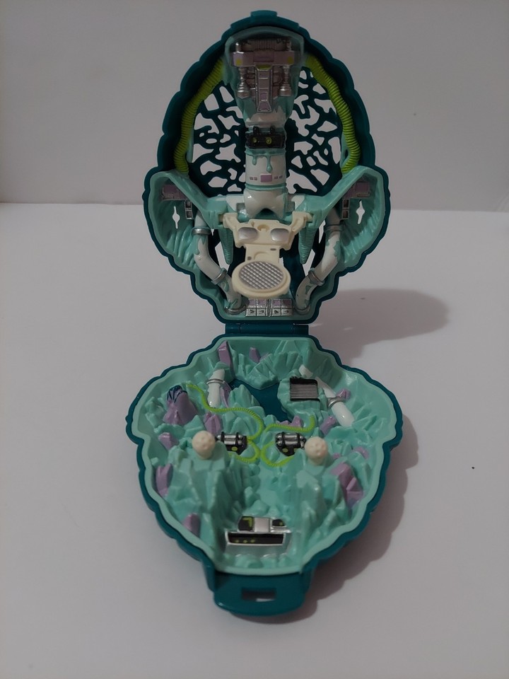 Mighty Max Toy Playsets Lot Of 5 Bluebird Yeti Skull Shark Alien 90s ...