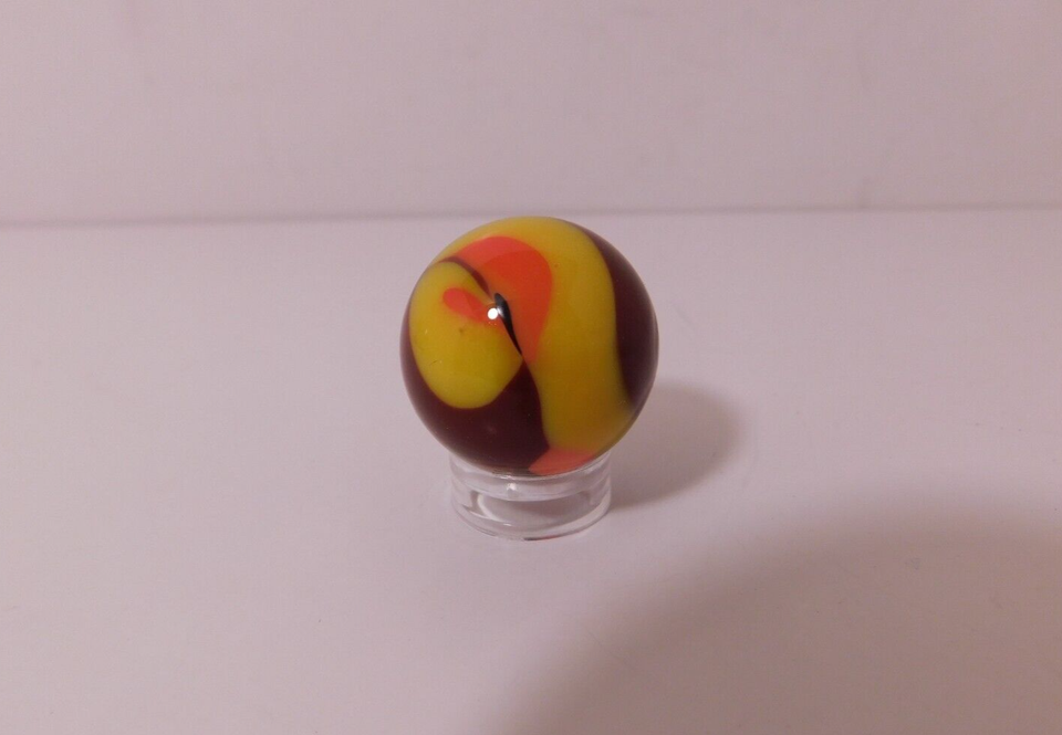 Charming NEW John Hamon Miller Fancy Swirl 24 MM = 15/16" Dia. Art ...