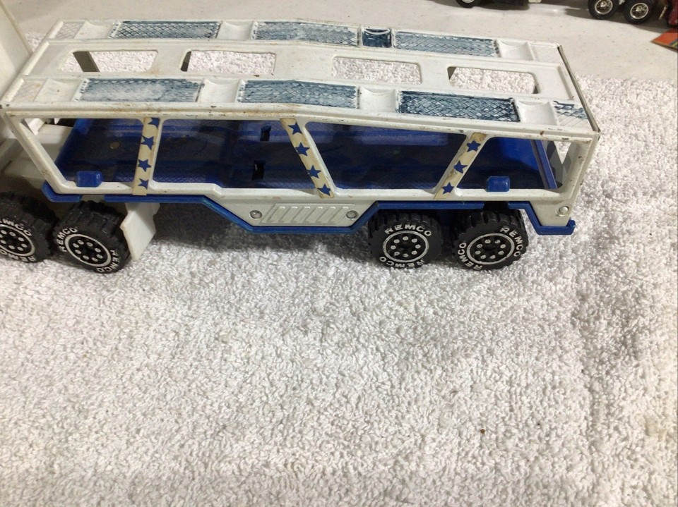 Remco American Racers Car Hauler Transporter White Semi Truck | eBay