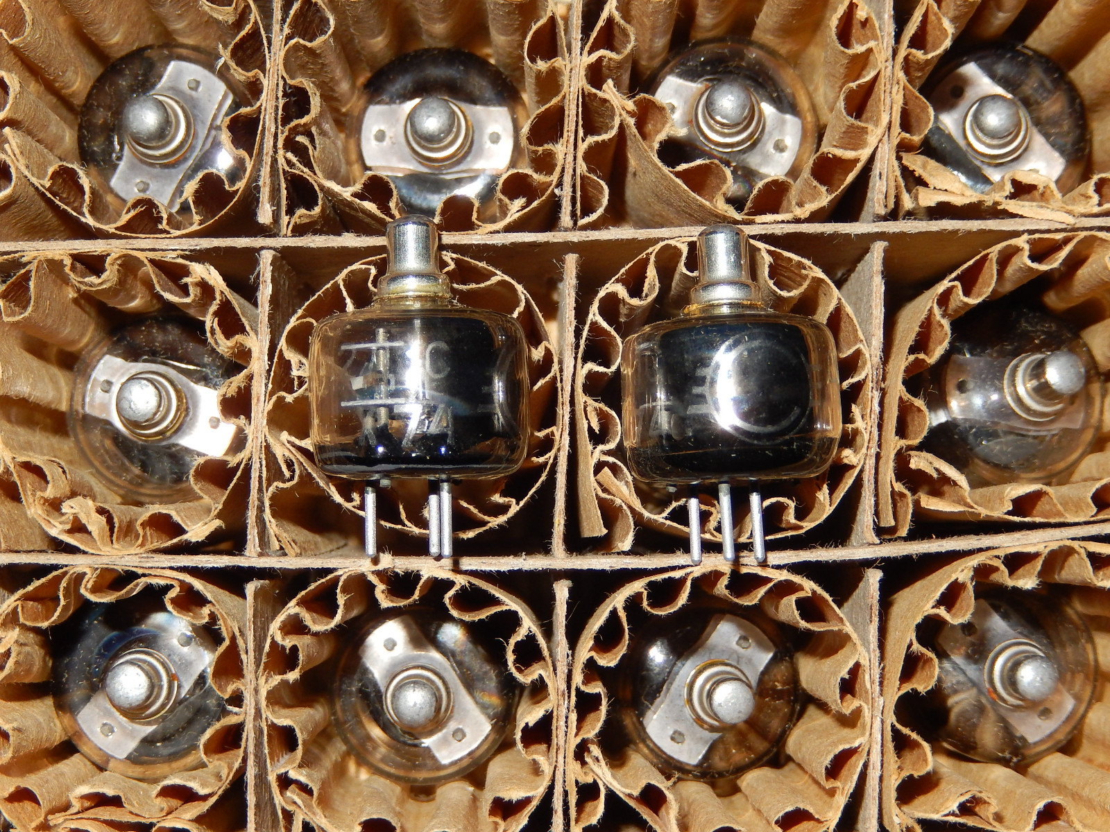 2D1S / SA100 / EA960 / EA961 Svetlana Measuring Diode Lot of 5 pcs ...