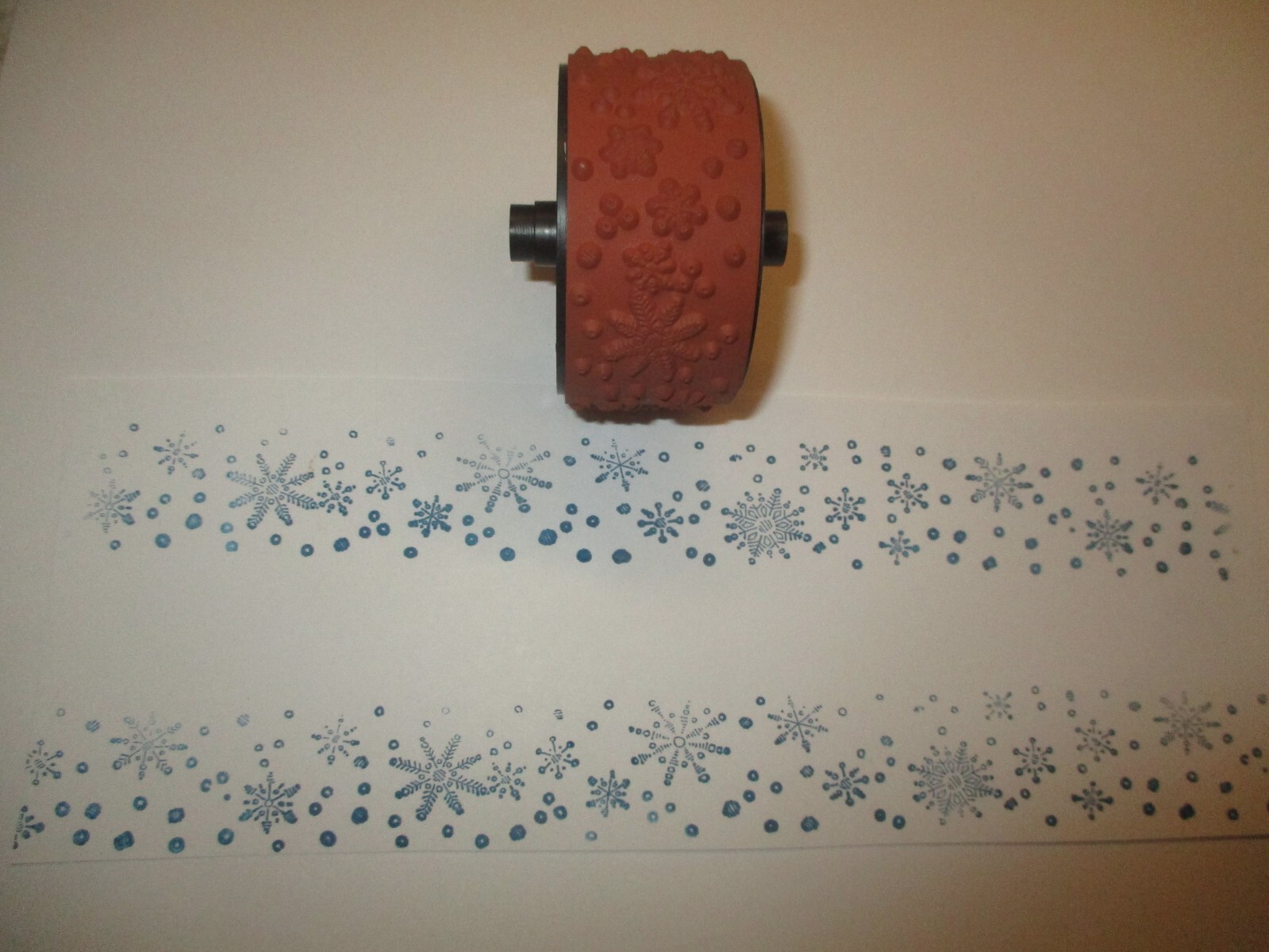Stampin Up Stampin Around Snowflake Wheel Roller - 1" Wide - Used | eBay