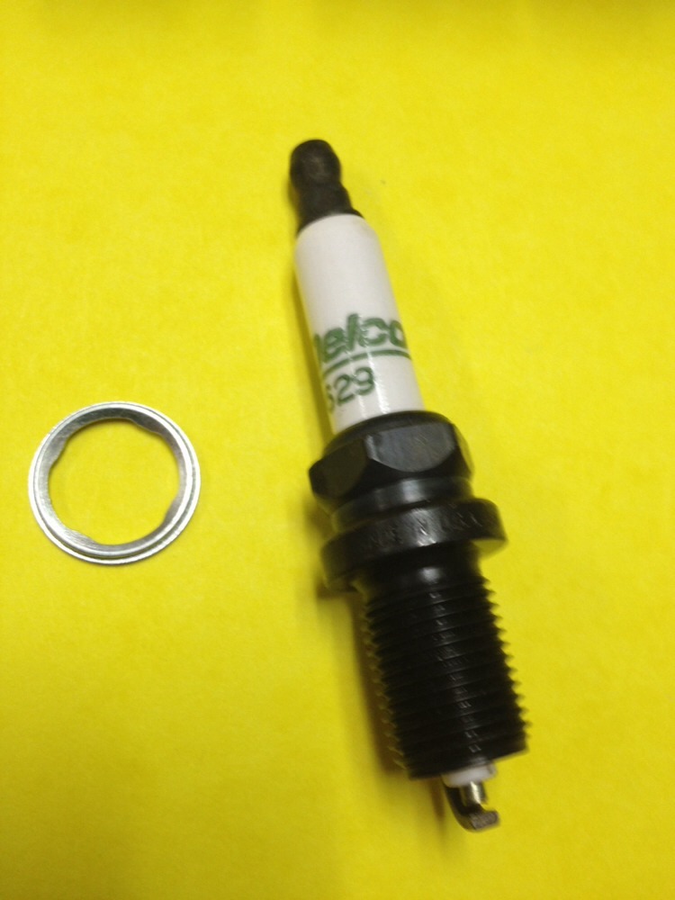 AcDelco Spark Plugs 41-629 in original box set of 4 plugs 88901233 | eBay