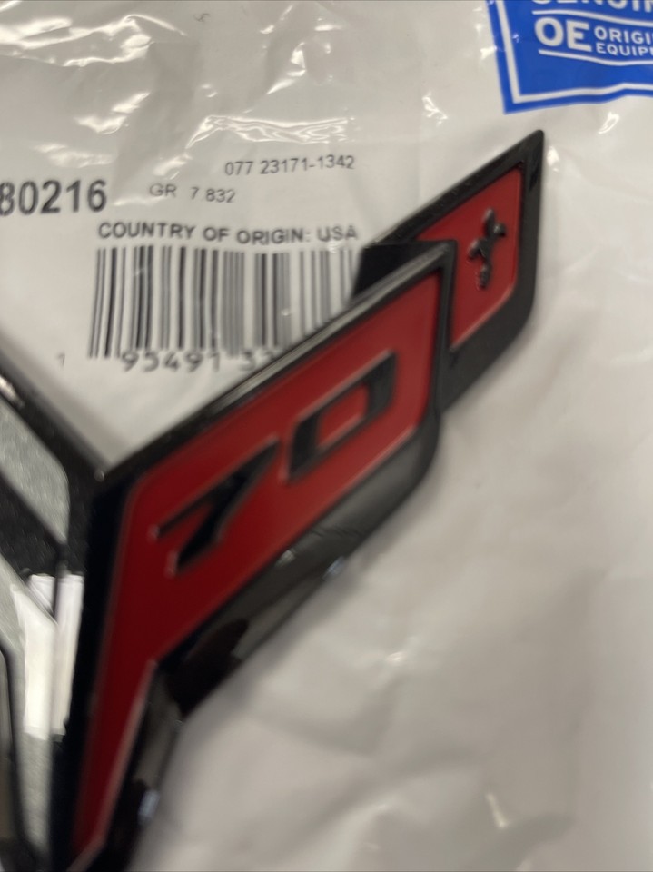 2023-24 Corvette C8 70th Anniversary Fascia Emblem 85580216 Carbon ...