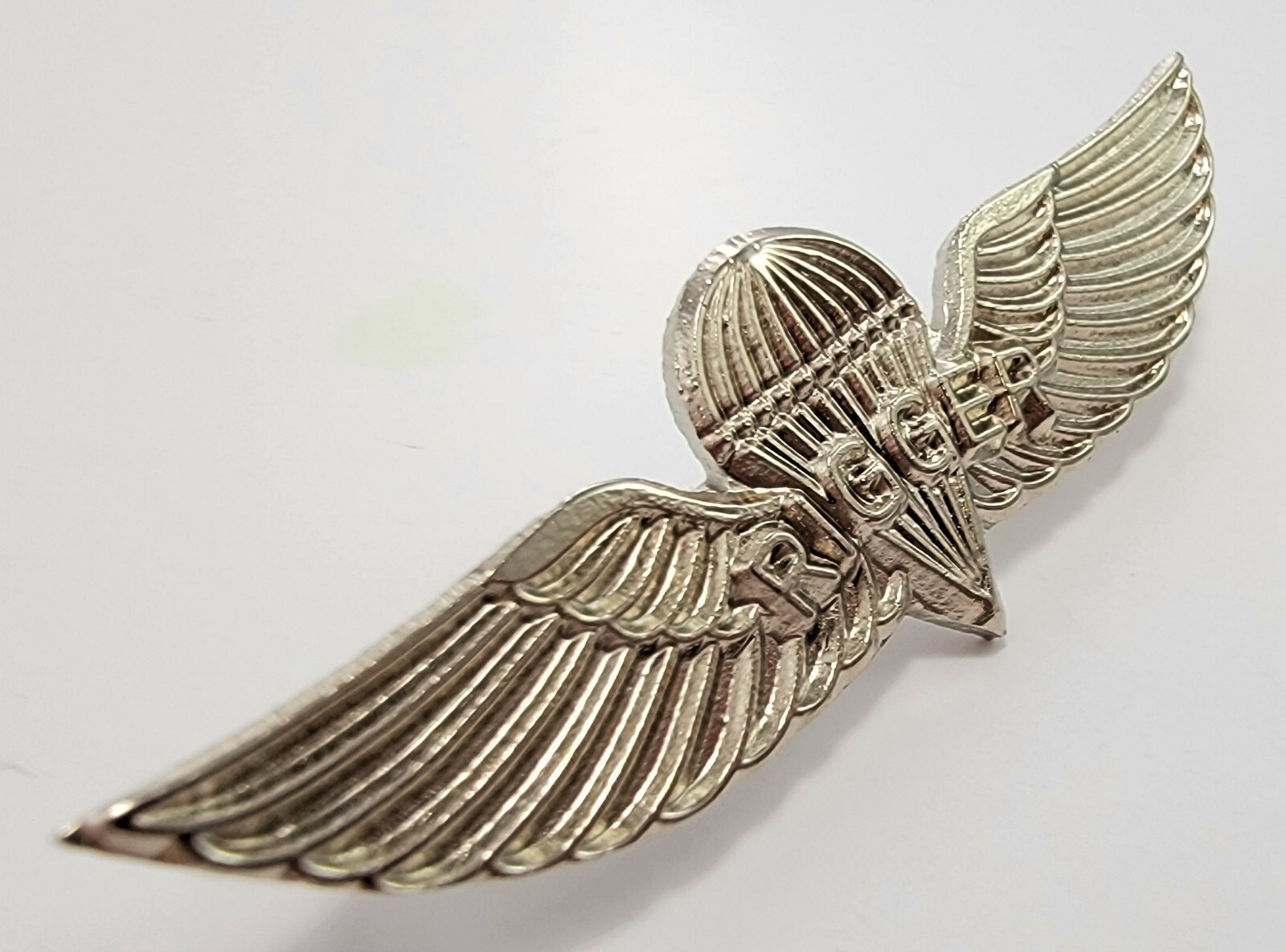 Philippine AFP Army Parachute Rigger Airborne Wings Medal Badge Pin in ...