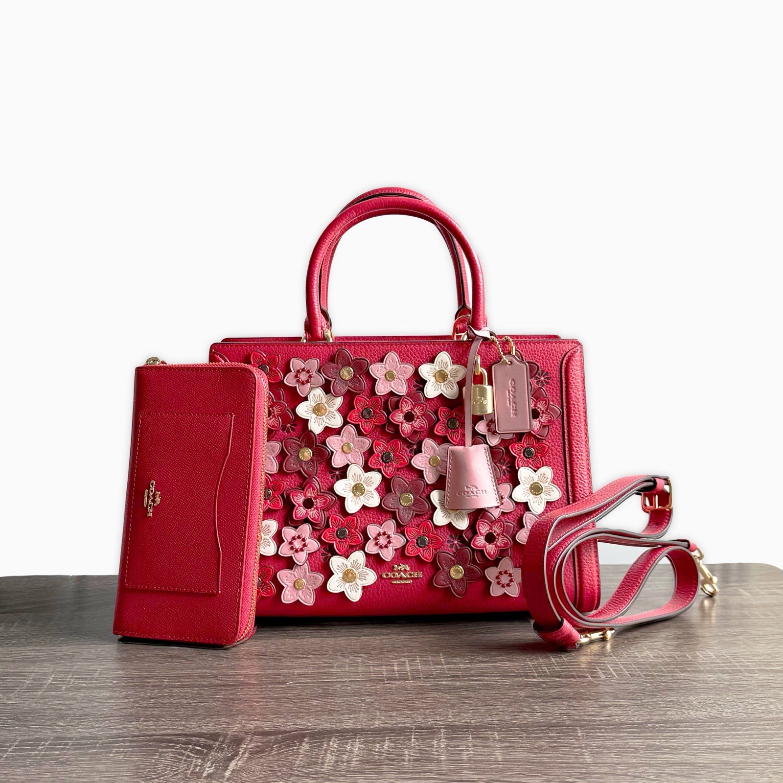 Coach Tea Rose Rogue Red Bag 25 (EXTREMELY RARE) Exce… - Gem