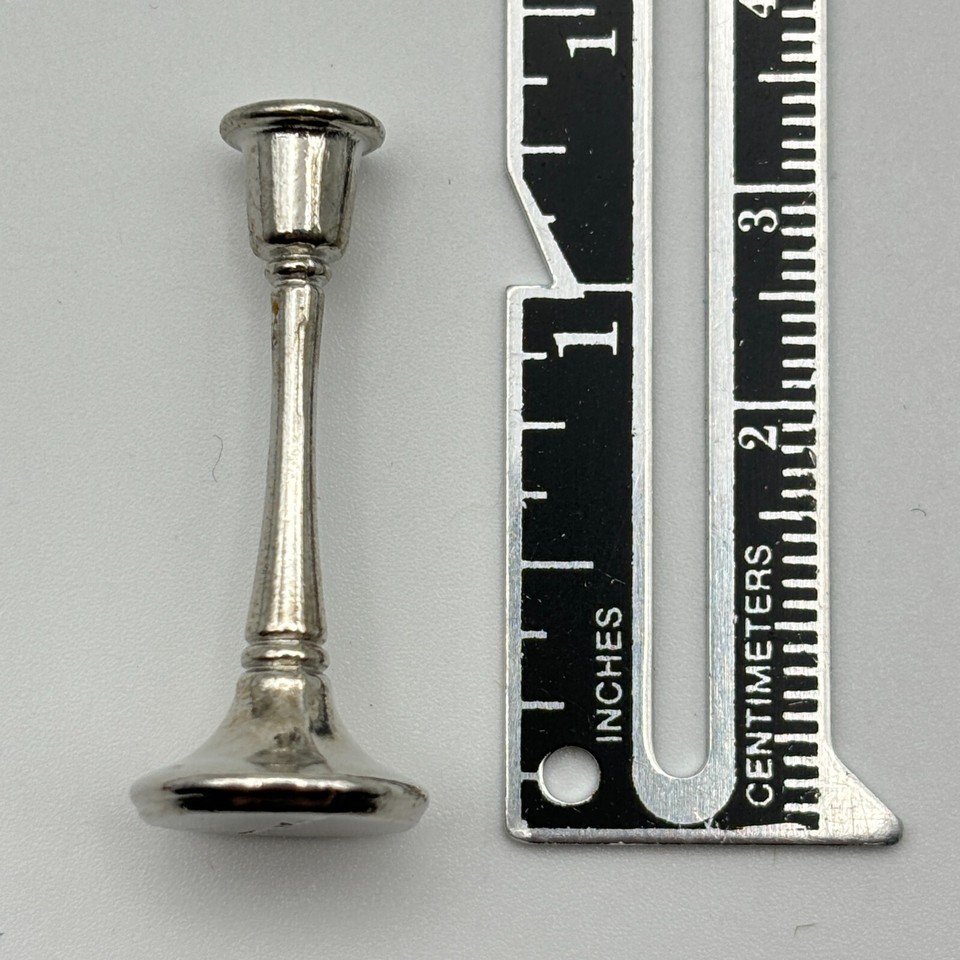 Clue The Classic Edition Candlestick Token 2010 Replacement Pieces ...