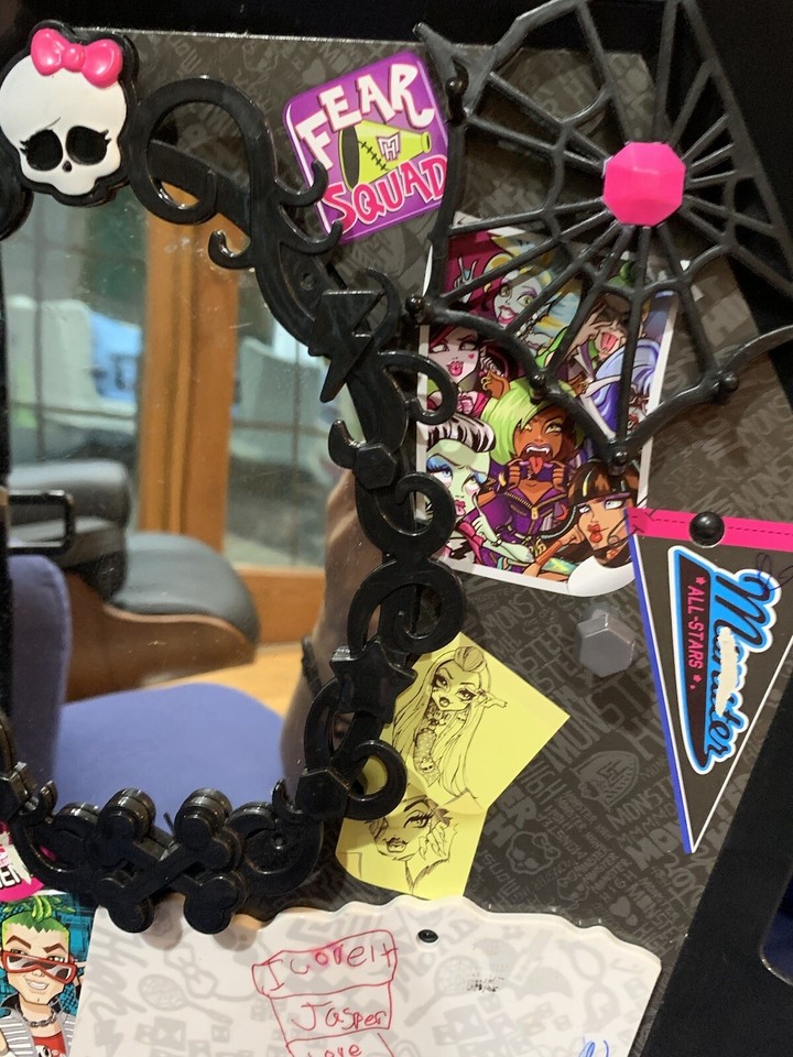 Monster High Doll Fangtastic Coffin Locker 19.5" Storage Carry Case ...