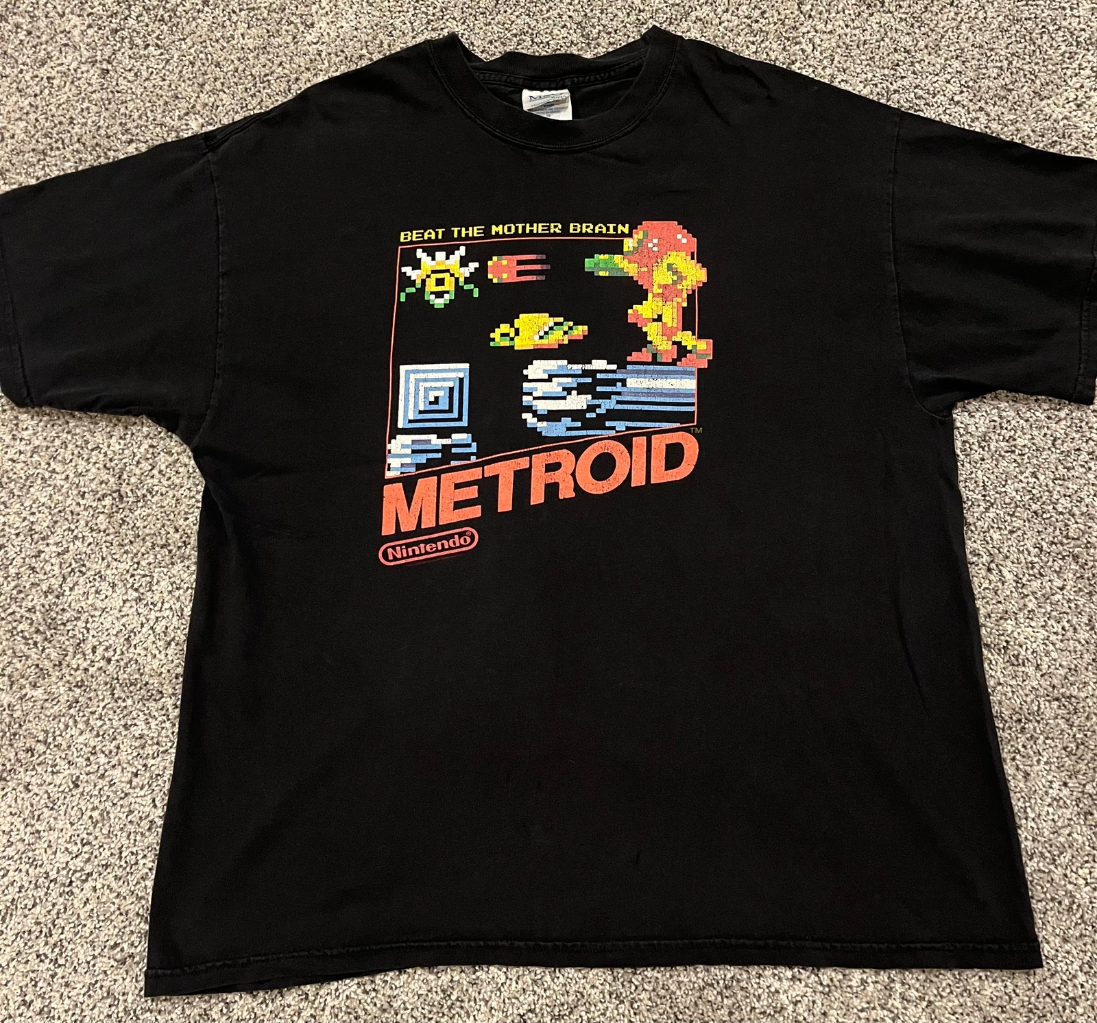Vintage Nintendo NES Metroid Shirt - Gem