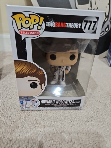 Funko Pop! Vinyl: The Big Bang Theory - Howard Wolowitz in Space Suit ...