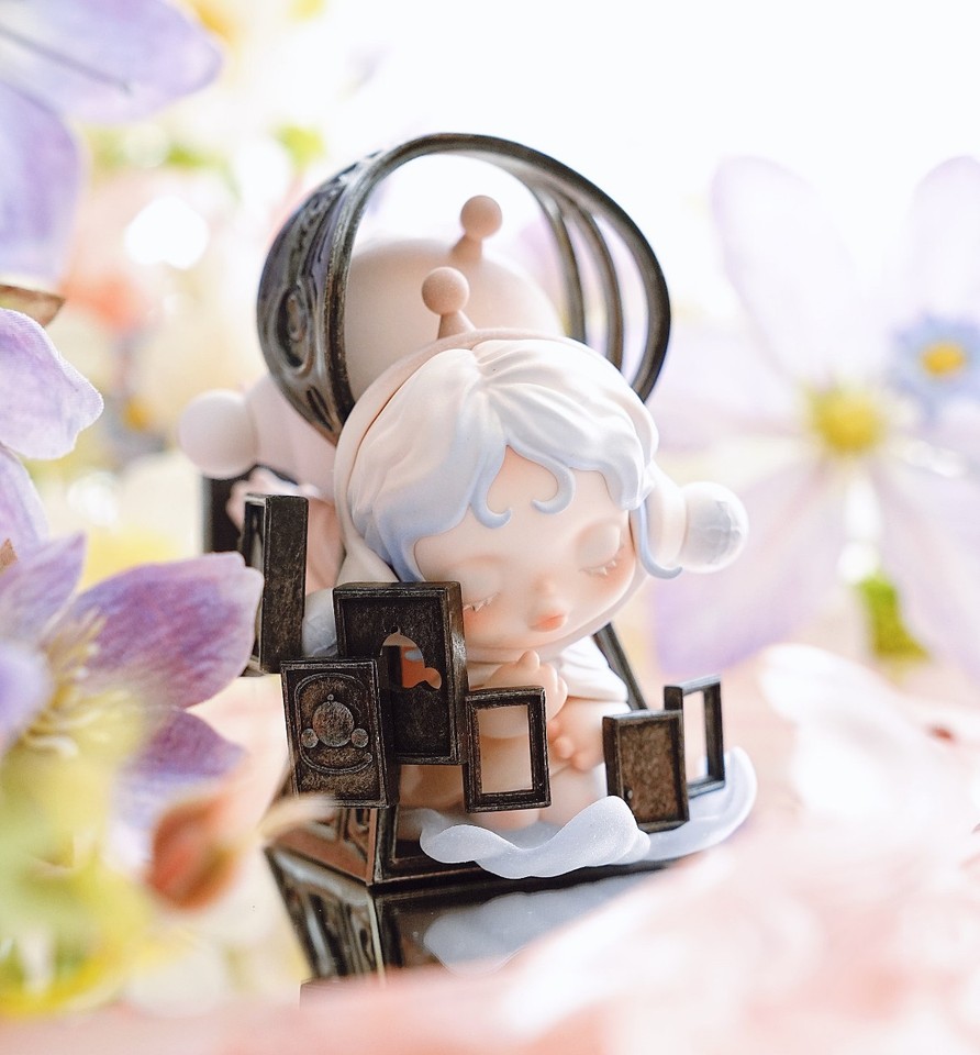 Authentic SKULLPANDA The Paradox Figure Secret - The Key | eBay