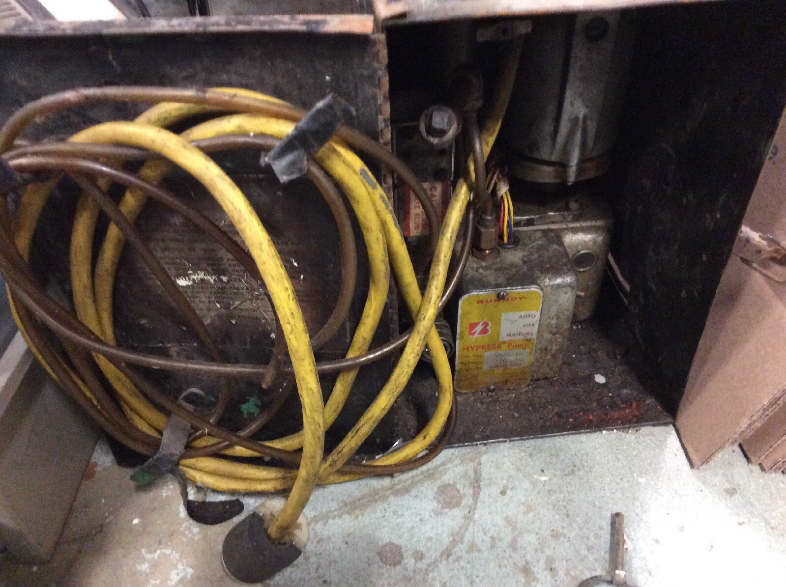 BURNDY HYPRESS ELECTRIC HYDRAULIC PUMP Y6AC-2H - PARTS/REPAIR | eBay