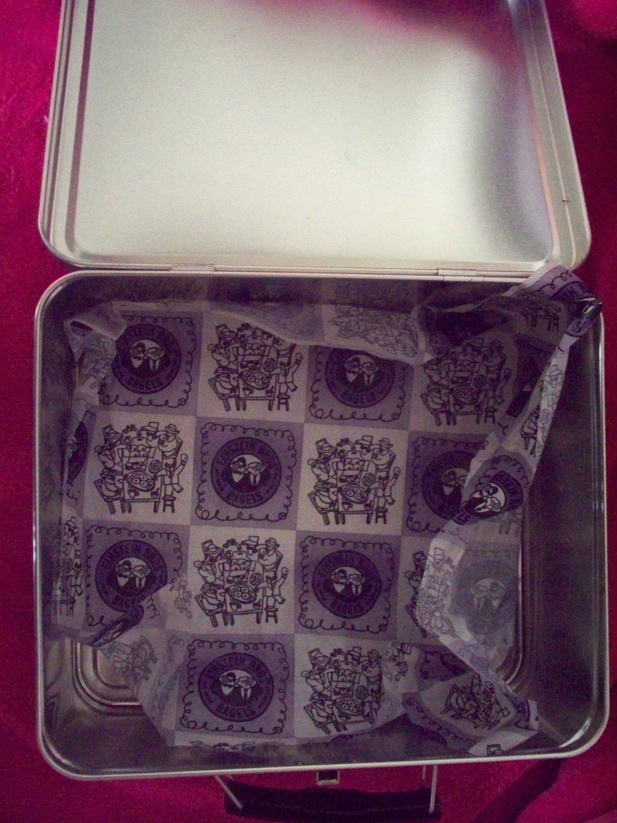 EINSTEIN BROS BAGELS TIN Metal LUNCH BOX 2001 “SKIP ROPE NOT LUNCH” | eBay