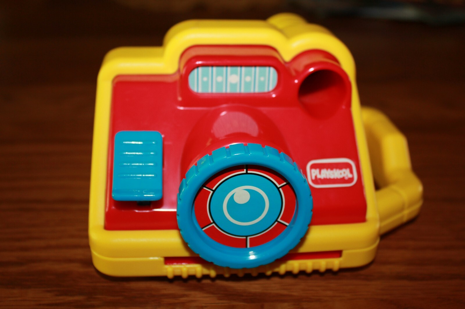 1994 Playskool Pop n' Shoot Toy Camera Pictures Polaroid with Photo ...