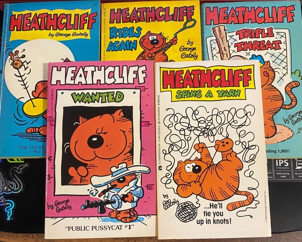 Heathcliff Vintage Paperback Book Lot 5 Books And Hard Cardboard Holder ...