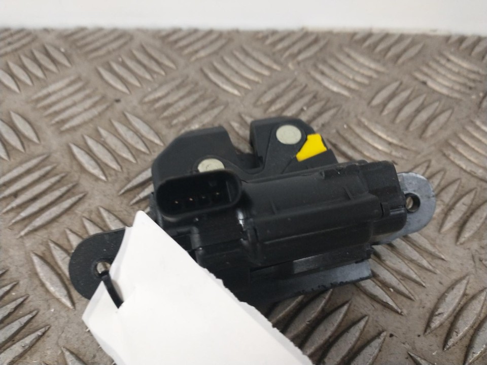 FIAT TIPO TAILGATE BOOT LOCK Hatchback 52096565 16-24 | eBay