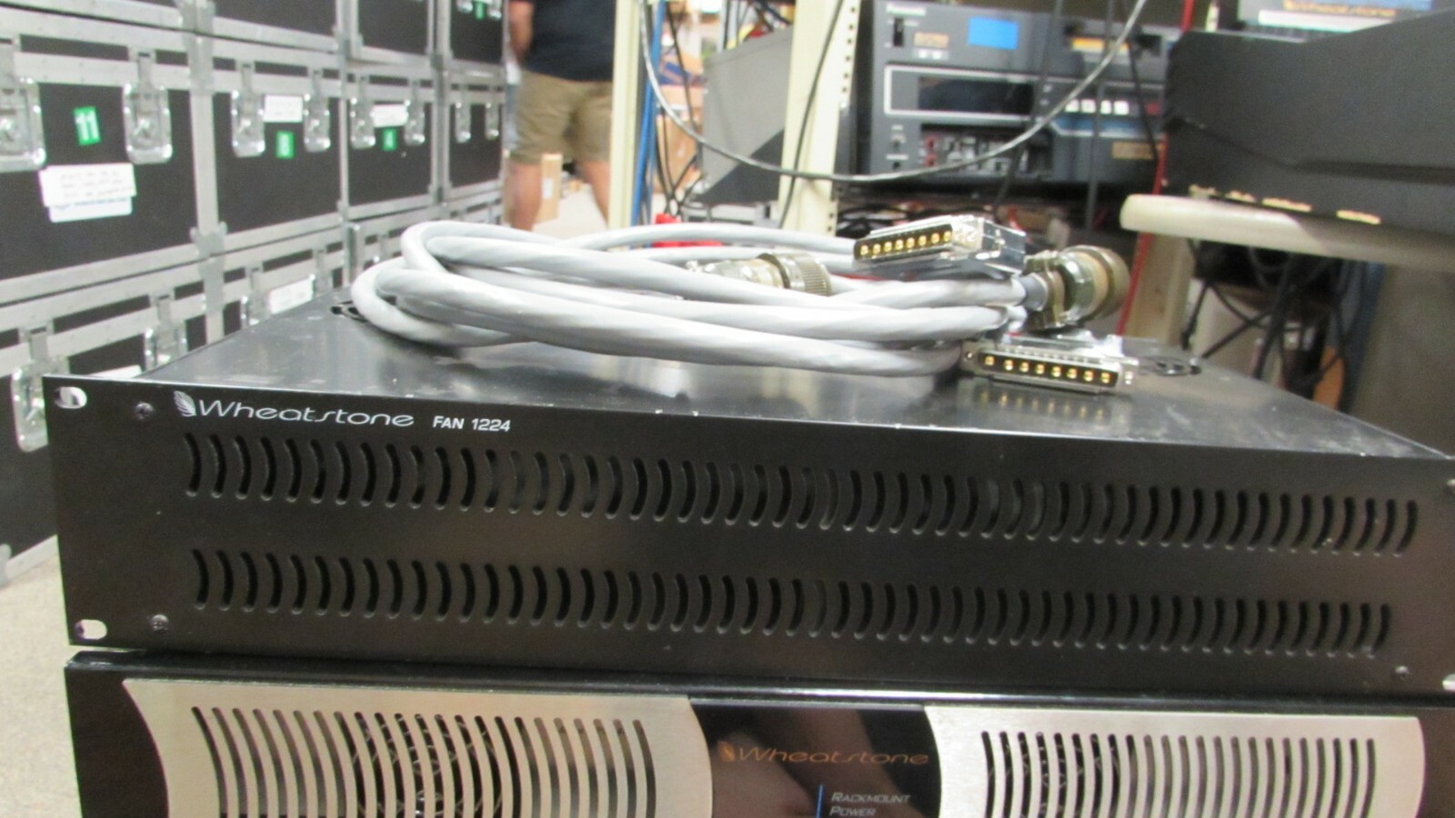 Wheatstone D-32 Digital Audio Console with (2) Power supplies ...