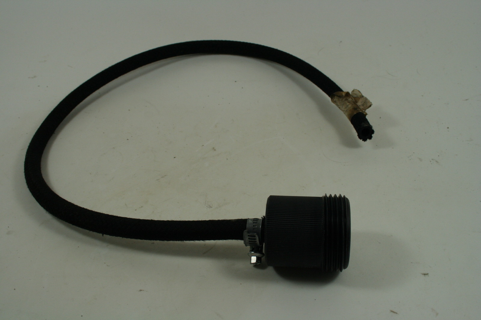 Orig. Adaptateur d'outils spéciaux VW pour tester le carburant diesel ...