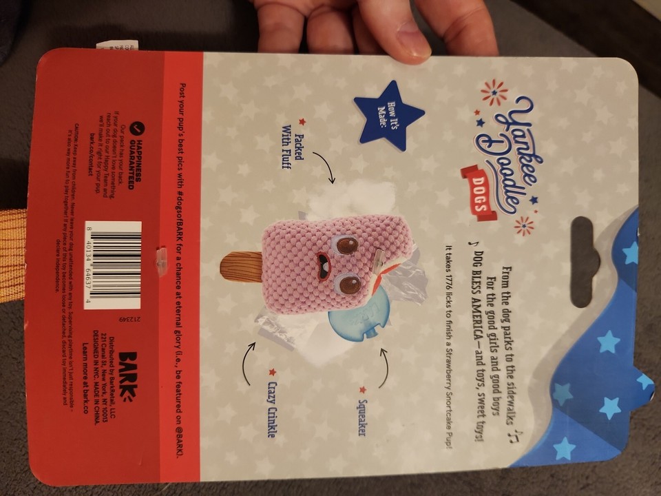 Bark Box Strawberry Snortcake Pup Dog Squeaky Toy by Yankee Doodle Dogs ...