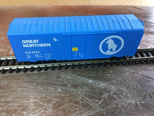 Micro-Trains Great Northern Box Car GN 6646 N Scale Trains | eBay