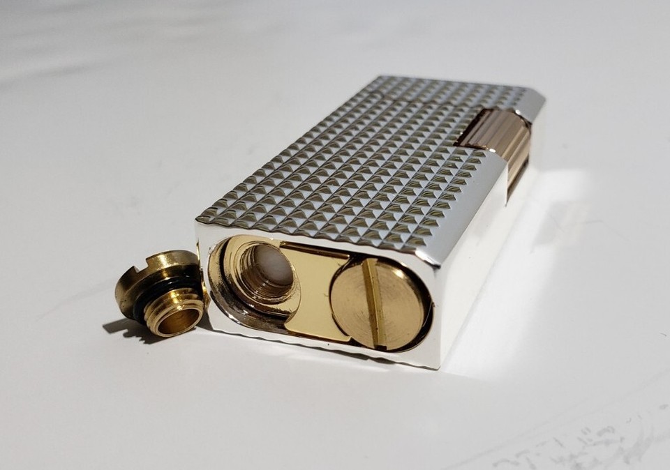 VINTAGE RETRO STYLE ROLLER LIGHTER Classic Retro Fuel Saving Lighter O ...