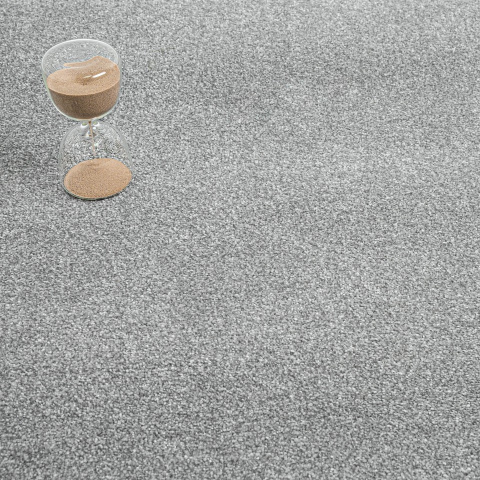 Carpet Grey Carpets Luxury Saxony 17mm Soft £10.99 Flecked Carpet ...