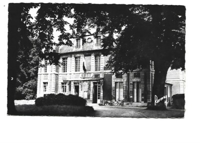 93 GOURNAY SUR MARNE LA MAIRIE VUE DU SQUARE | eBay