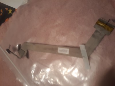 Asus z96 15.4" Genuine Laptop LCD Video Screen wxga Flex Cable ...