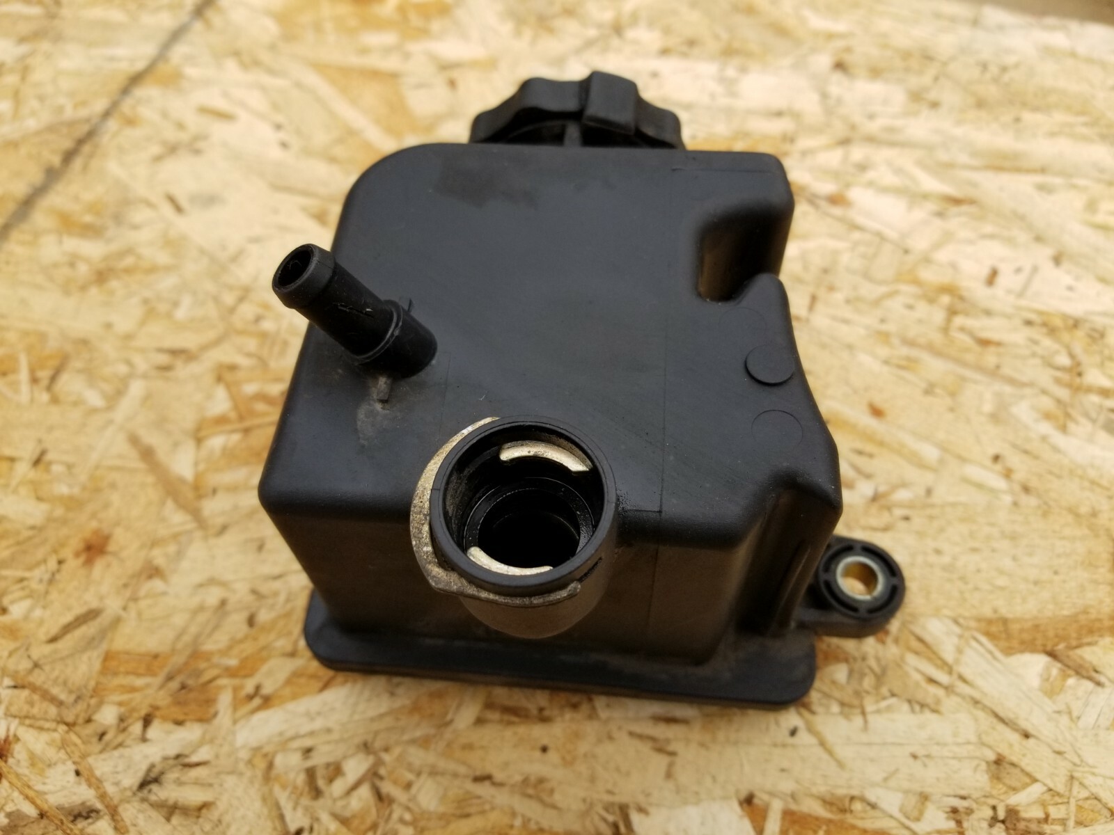 2003-2005 MERCEDES CLK320 COUPE Power Steering Reservoir 0004600183 OEM ...