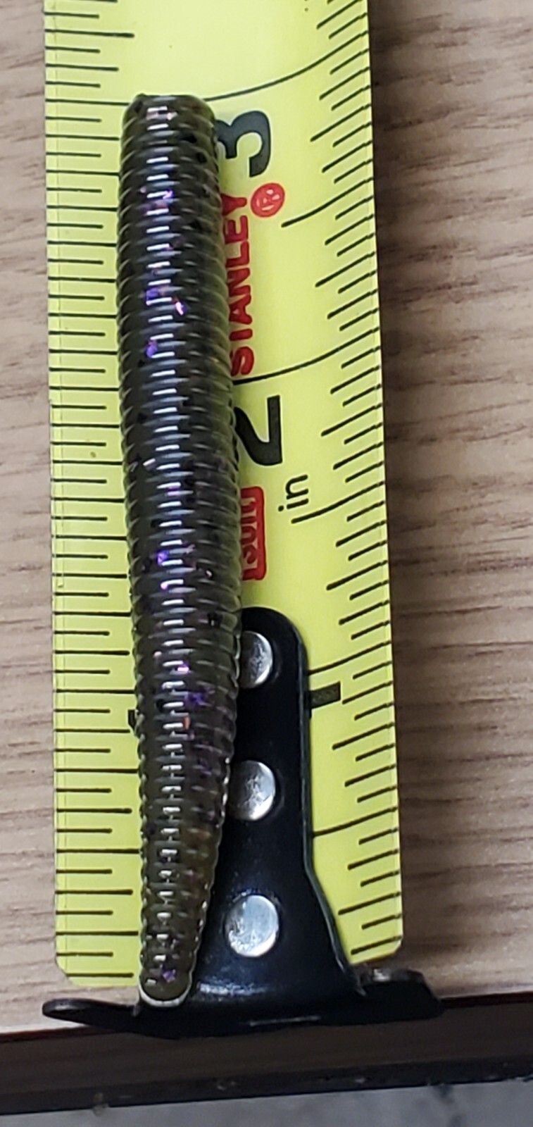 3' NED RIG WORM (GREEN PUMPKIN/PURPLE FLAKE)HEAVY GARLIC 15 PAC Drop ...