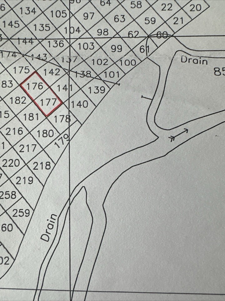 Freehold Land For Sale In Reading The Oaks Plot 176 & 177 RG10 9DX NO RESERVE | eBay UK
