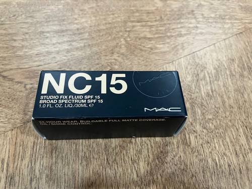 MAC Foundation Studio Fix Fluid NC15 SPF15 full matte coverage. 1oz ...