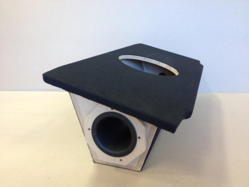 For a Nissan 350Z - Custom PORTED Sub Box Subwoofer Speaker Enclosure ...