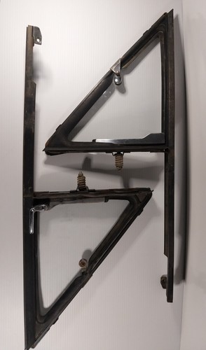 Genuine Hilux Quarter Window Pair For Toyota 78-83 RN46 RN30 LN46 ...
