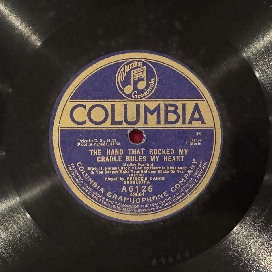Columbia Graphophone Co 12" LP 78 RPM 'Whoa January/ Hand That Rocked ...