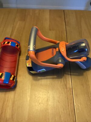 Fungus Amungus Toxic Storage Chamber Toys R US Exclusive & Exgerminator ...