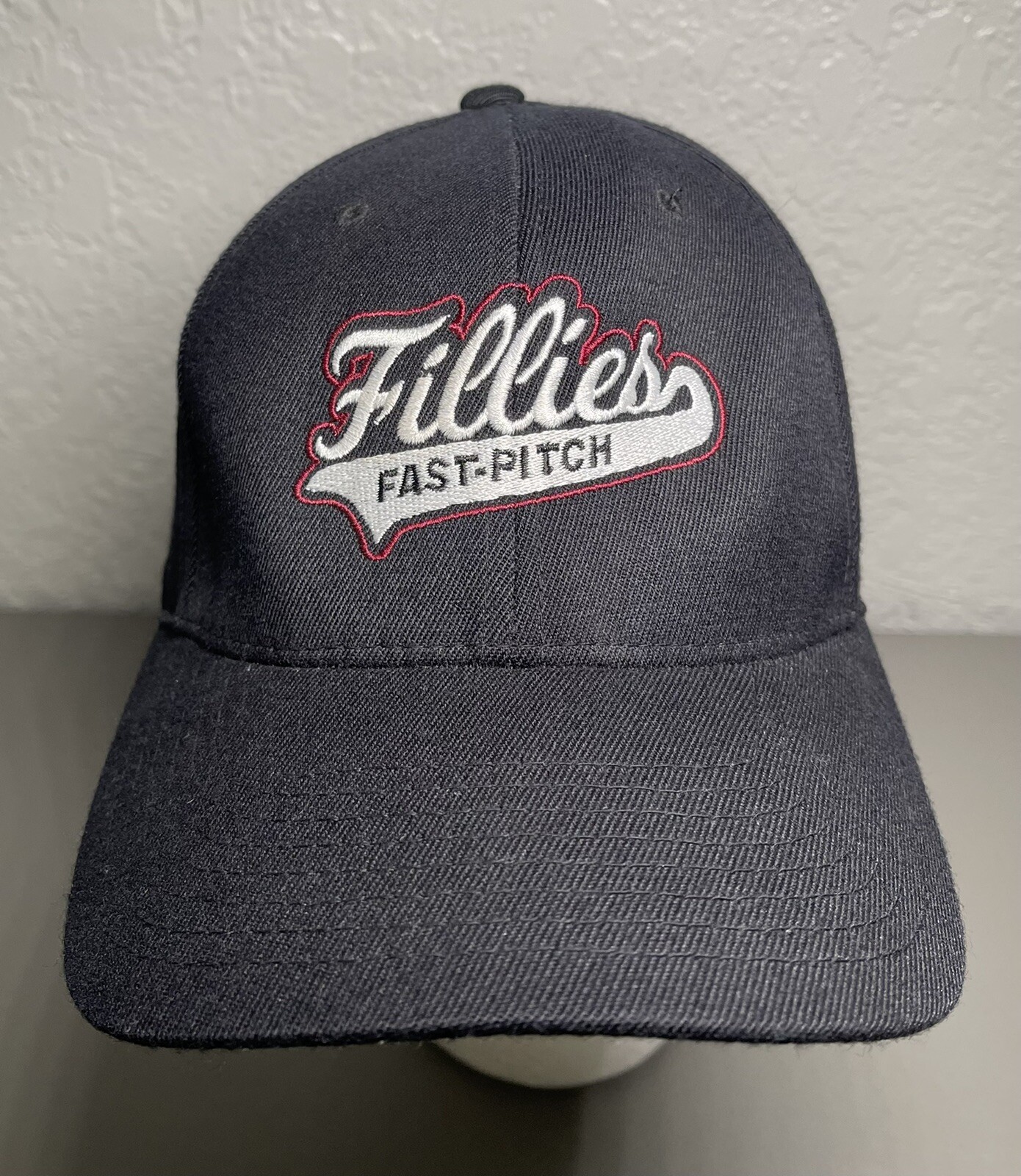 Fillies Fast Pitch Flex Fit Hat Cap By Yupoong Fitted Size S/M Black | eBay