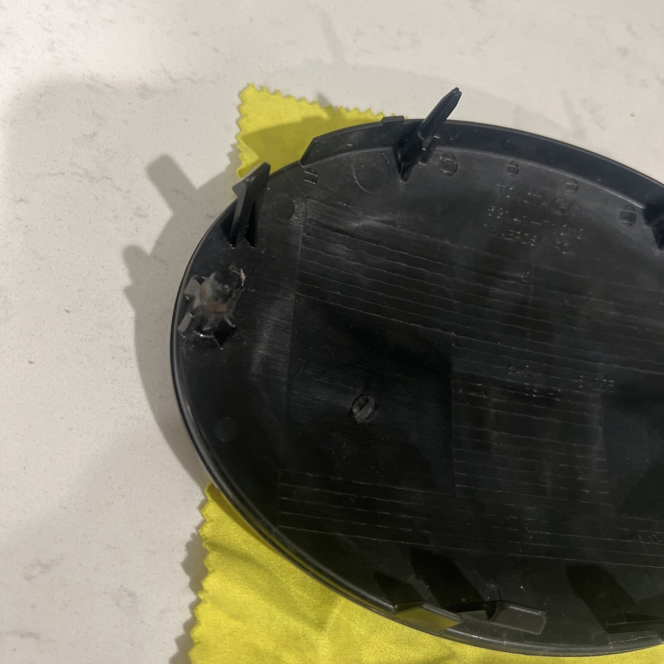 Genuine TOYOTA OEM Grille Emblem Land Cruiser Tundra Tacoma 53141-71010 ...