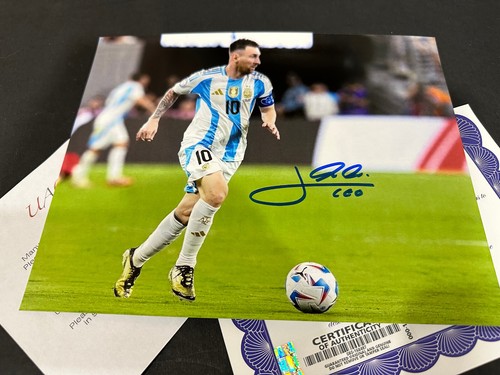 HAND SIGNED Lionel Messi Copa America Cup 10x8 GENUINE AUTOGRAPH PHOTO ...