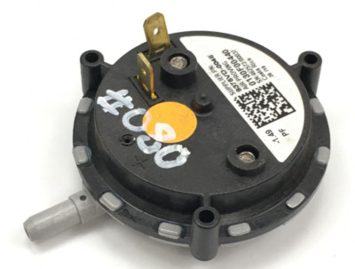 Goodman Furnace Air Pressure Switch 9375VD-0046 0130F00440 - 1.49 PF ...